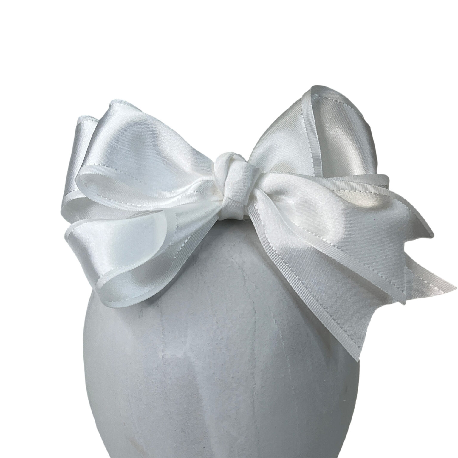 White Jacquard Satin Bow: Elegant Formal Accessory for Kids